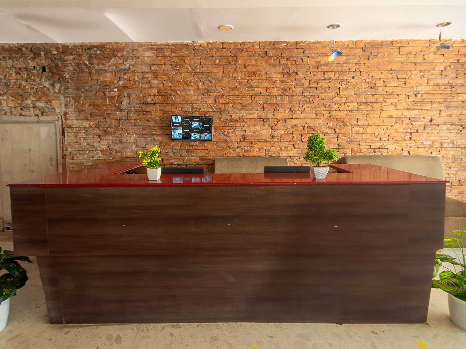 Paying Guest (PG) in Chennai (Boys, Girls & Couples) | Zolo
